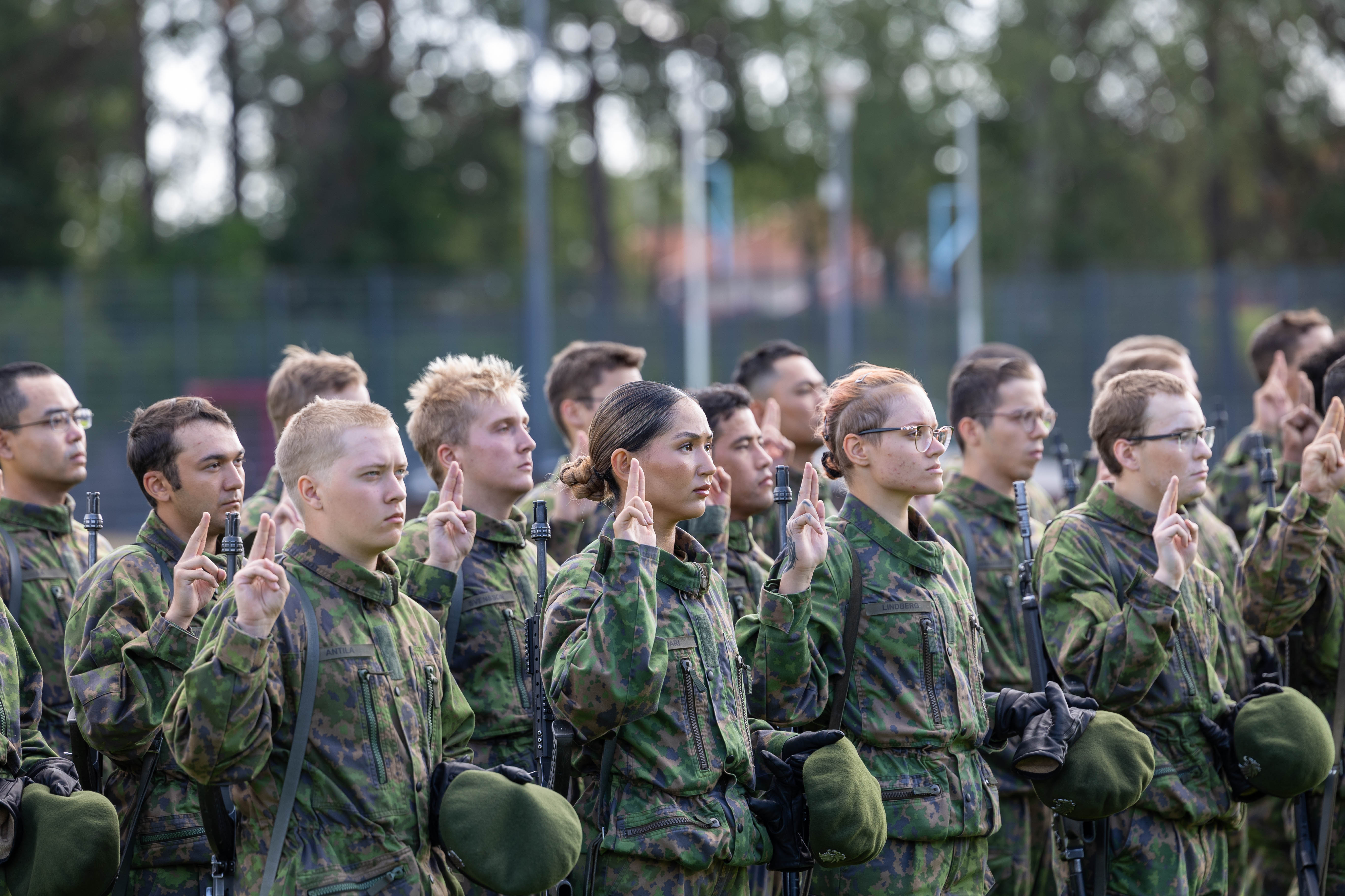 Sotilasvala- ja vakuutustilaisuudet - Maavoimat