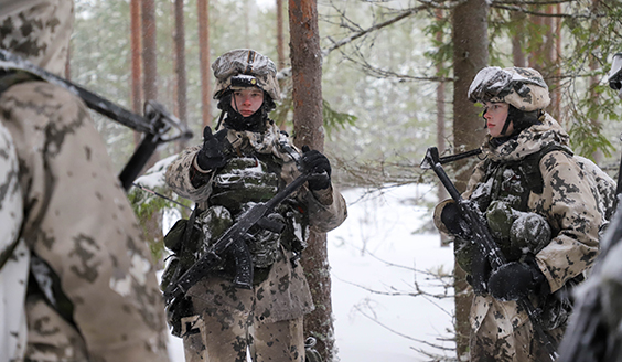 Tavoitteena osaava taistelunjohtaja - Maavoimat